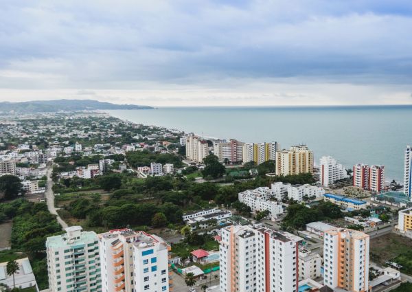 Lais Puzzle - Tonsupa Beach in Ecuador 100, 200, 500 & 1.000 Teile