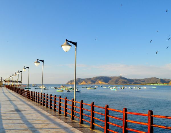 Lais Puzzle - Puerto Lopez Hafen, Ecuador 40 Teile