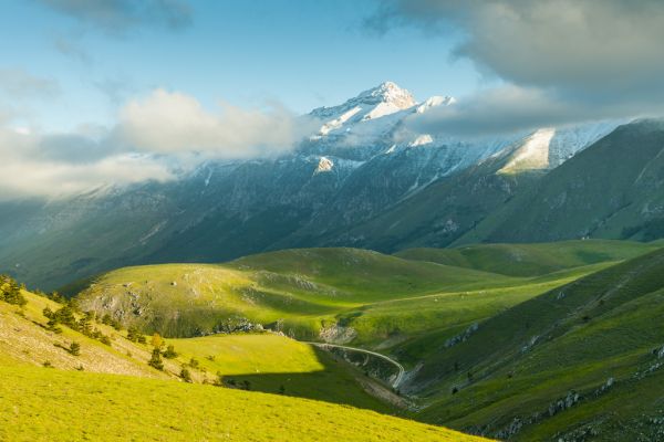 Lais Puzzle - Landschaftsansicht von Campo Imperatore Plateau, Abruzzen ...