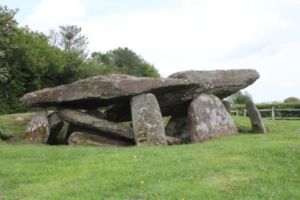Lais Puzzle - Arthurs Stone Neolithisches Kammergrab Herefordshire ...